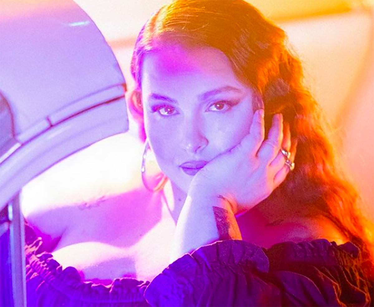 Rap dünyasının genç yeteneği Hazel'den "Dünya" yayında | Dergy | Müzik ...