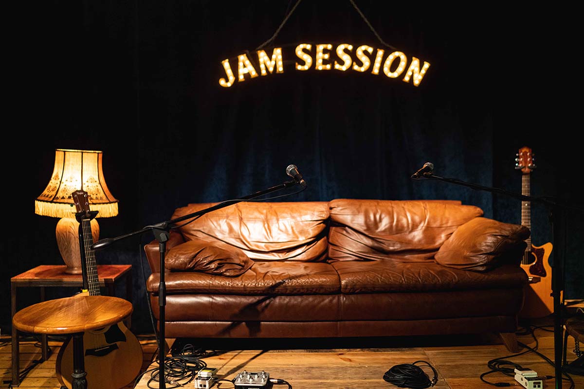 The Irish Spirit Jam Session sunar: “Jamming” nedir? Dünyaca ünlü 6 jam ...