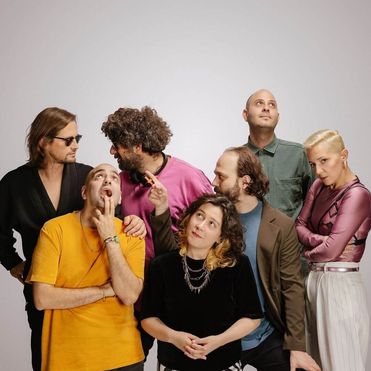 Bartu Küçükçağlayan: "Üç albüm içinde en çok yüzümüz gülerek ...